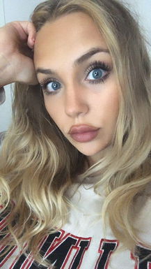 🥰 Watch Free Onlyfans Photos and Videos of Berry Fox on FansFan! 💝