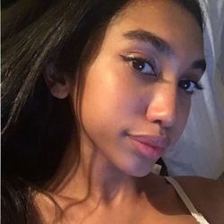 🥰 Watch Free Onlyfans Photos and Videos of Goddess Amadis on FansFan! 💝